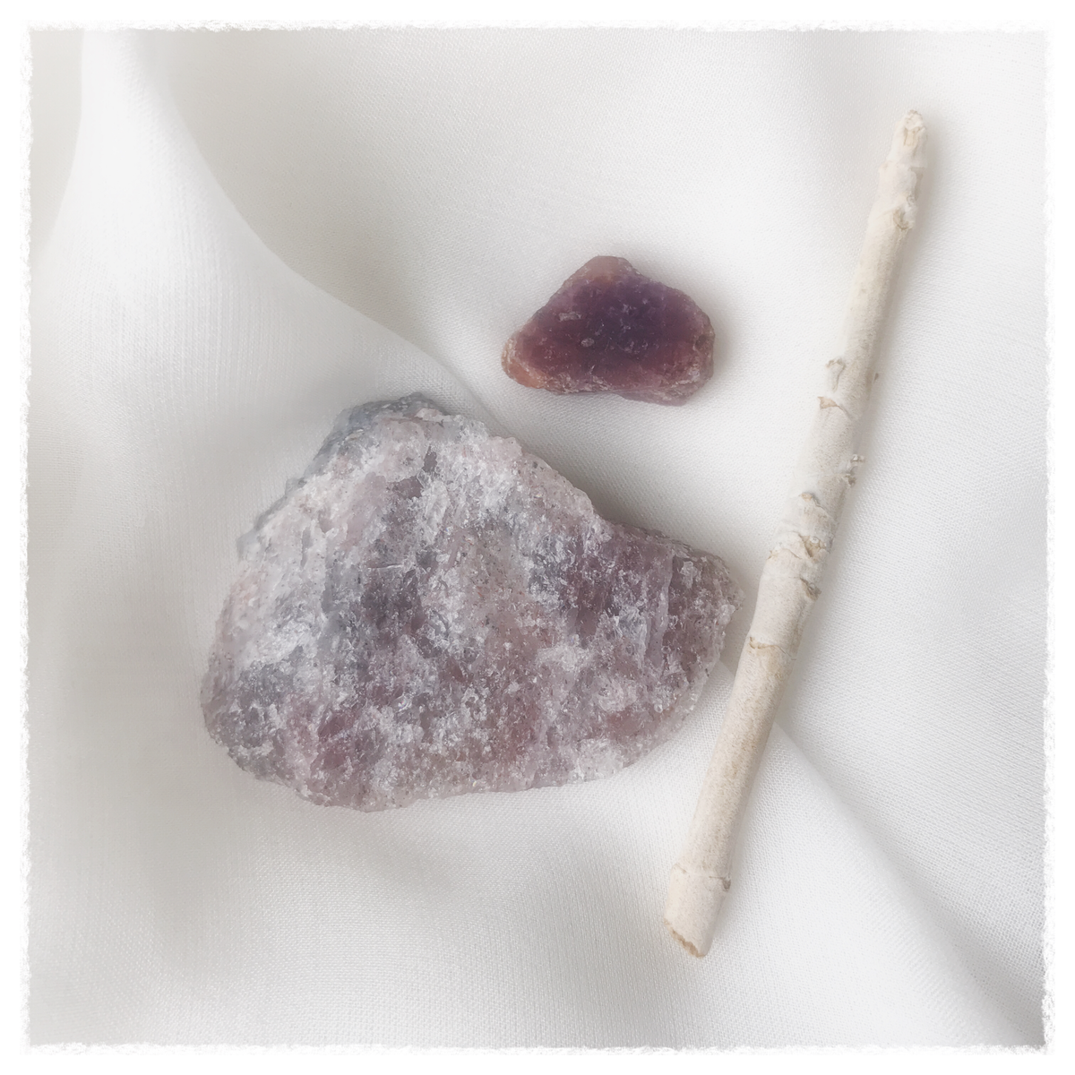 Ruby Heart – Song of Stones