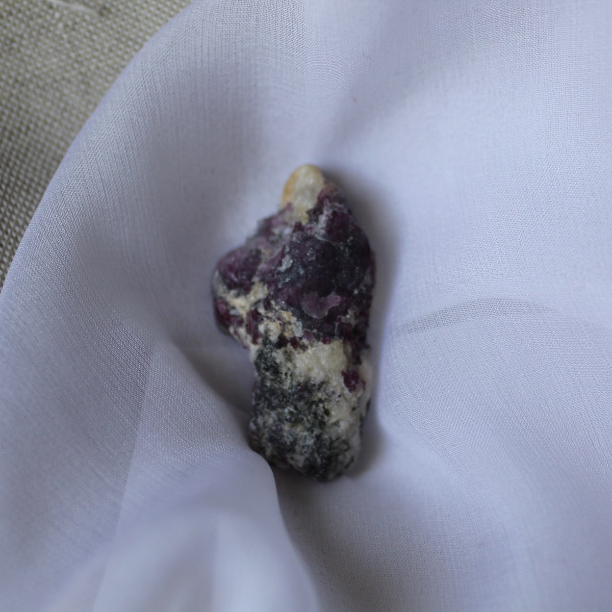 Heart of Why Eye of Sheba Ruby Crystal Soul Journey Stone – Song of Stones