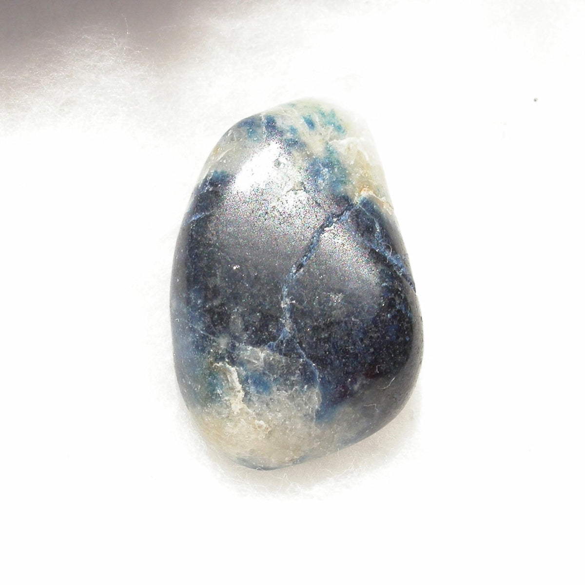 Lazulite to stimulate the third eye – Song of Stones