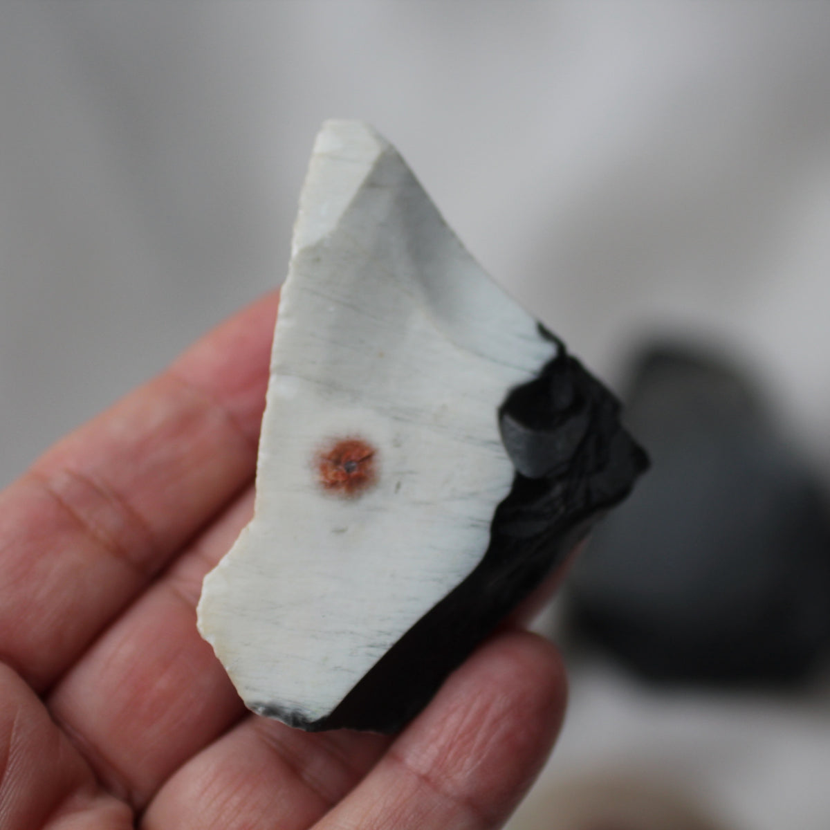 Novaculite to cut toxic ties – Song of Stones